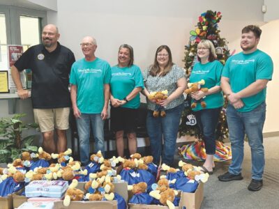 Children Services: Moose Lodge donates kits for foster children | News ...